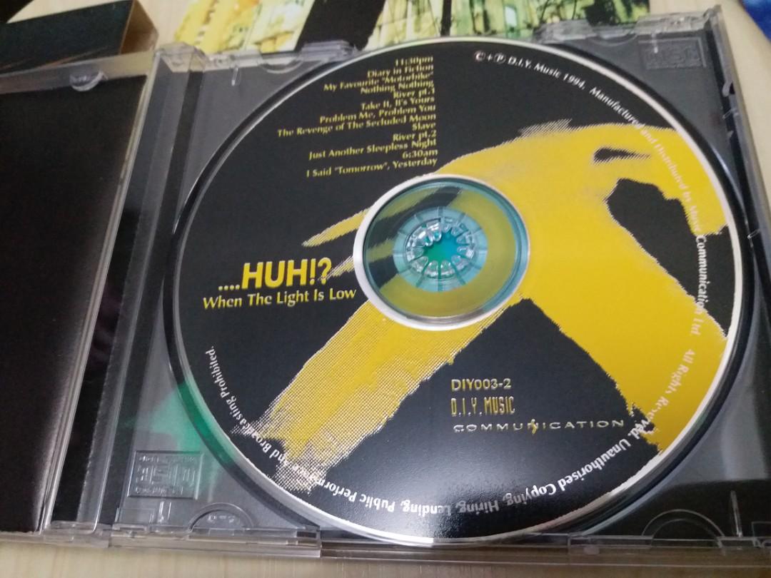 HUH!? When the light is low. CD., 興趣及遊戲, 收藏品及紀念品, 明星周邊 - Carousell