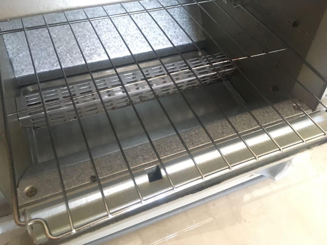 Oven Toaster PHILIPS HD4493, Kitchen & Appliances di Carousell