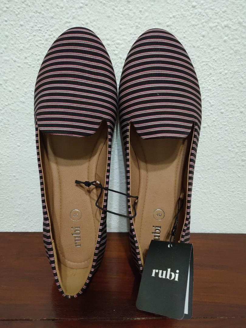 Rubi shoes, Women's Fashion, Footwear, Flats on Carousell