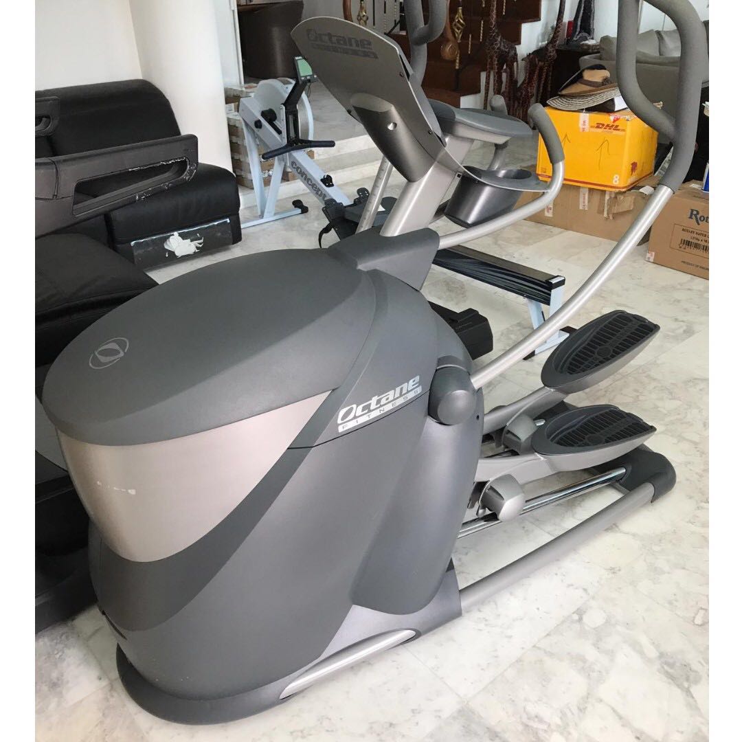 Standing Elliptical Trainer - Octane Fitness Q47ce, Sports Equipment ...