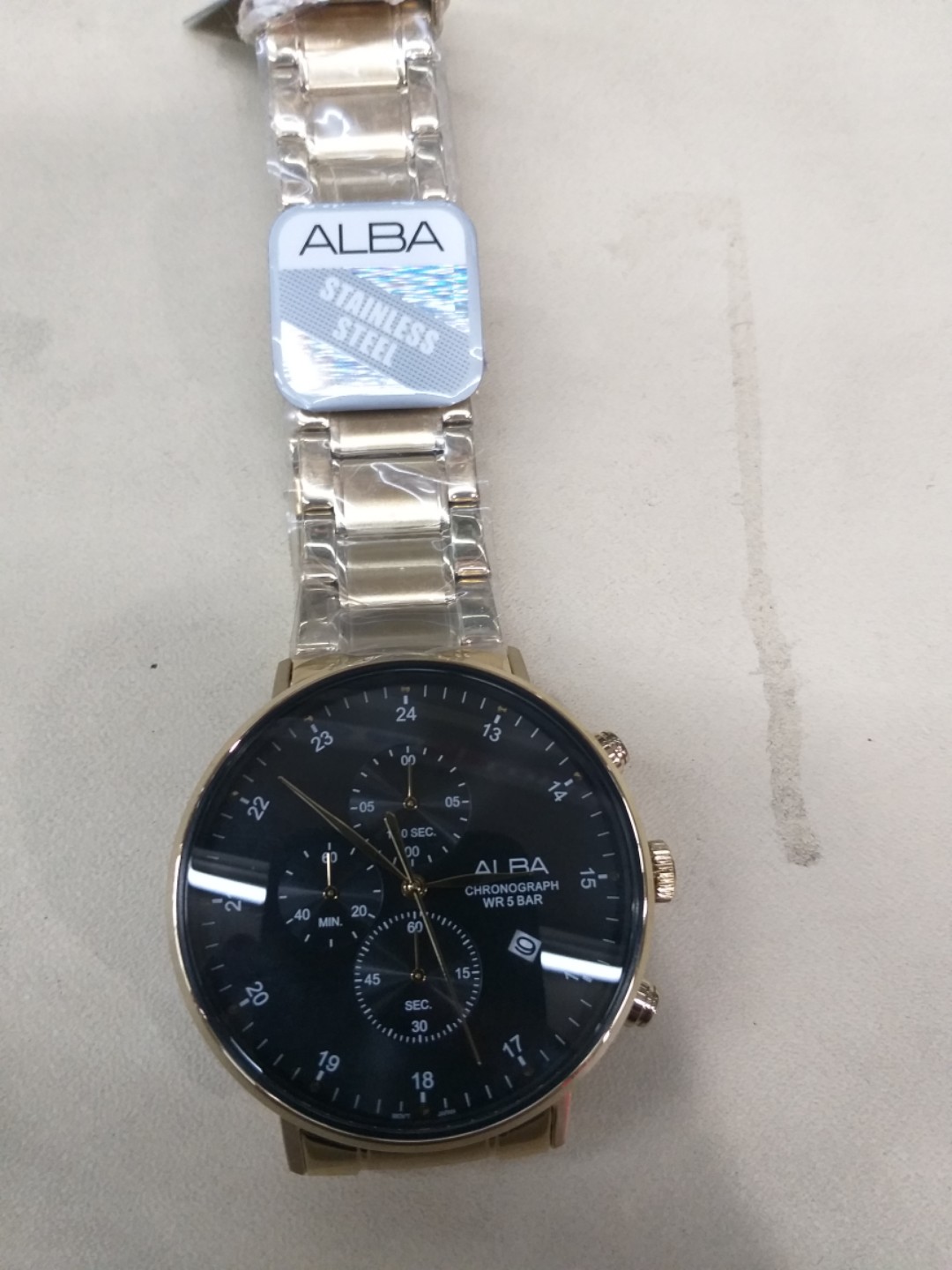 Alba Chronograph, Men's Fashion, Watches & Accessories, Watches on ...