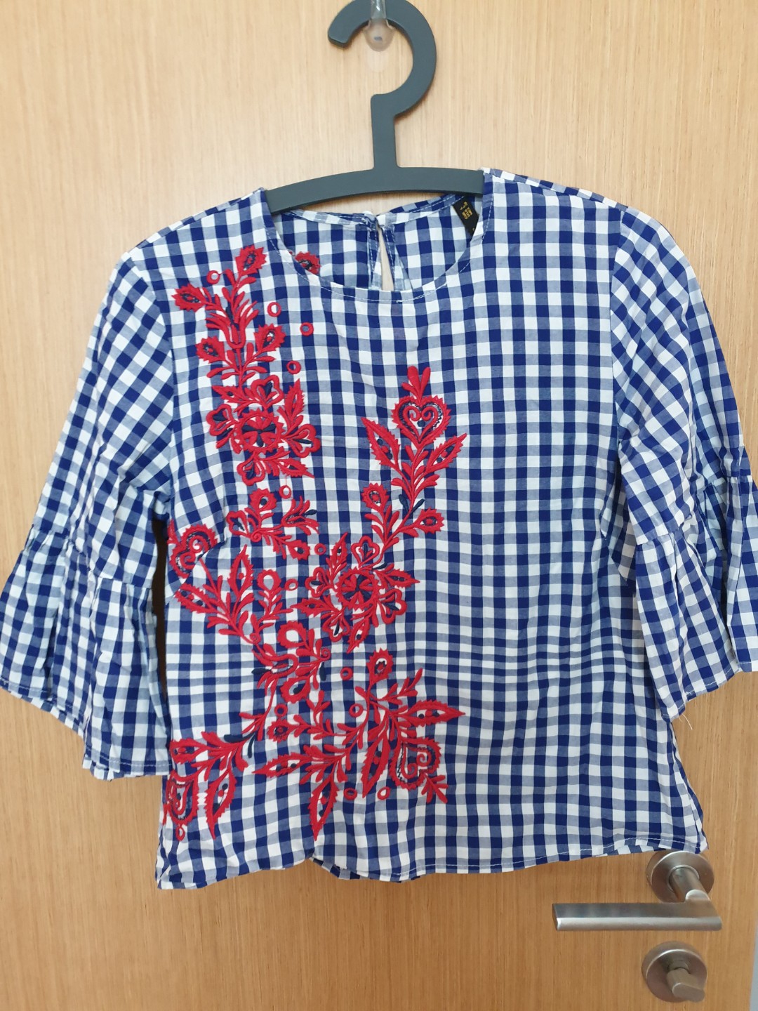 Checkered Top with embroidery, Women's Fashion, Tops, Blouses on Carousell