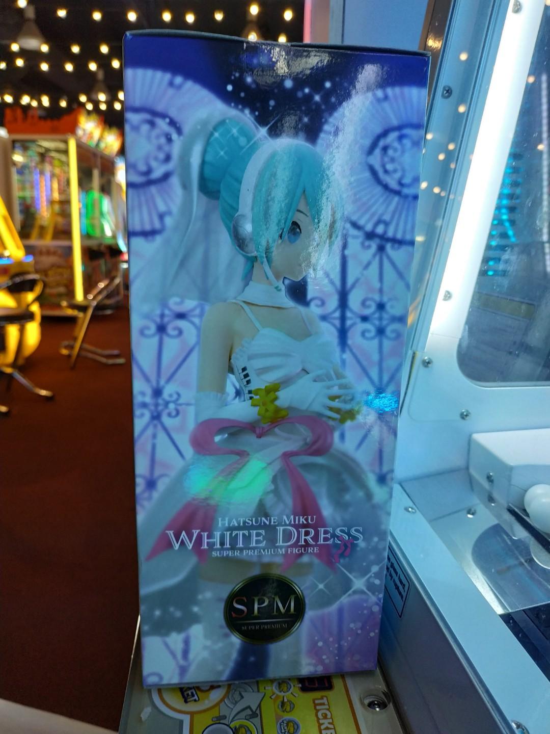 Hatsune Miku White Dress Hobbies And Toys Toys And Games On Carousell