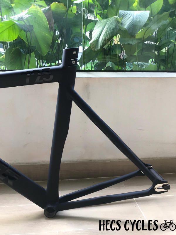 Leader 725 Frameset, Sports Equipment, Bicycles & Parts, Bicycles on ...