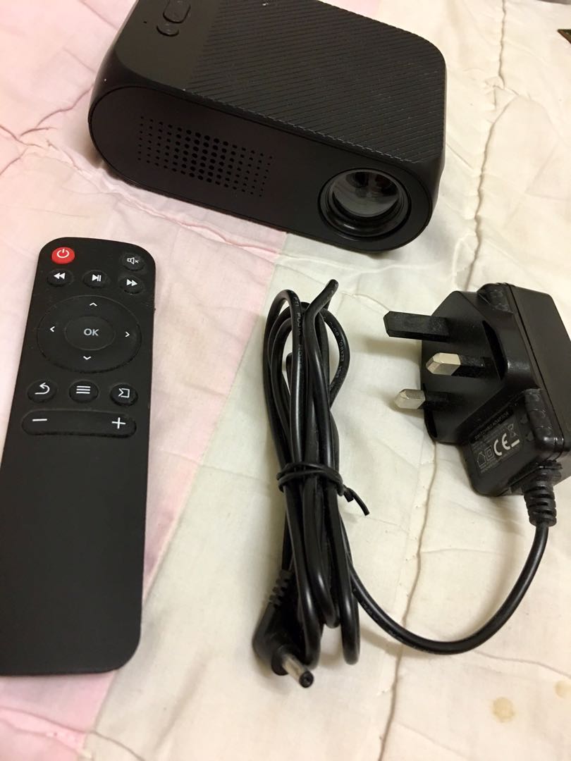 LED Projector with speaker, TV & Home Appliances, TV & Entertainment ...