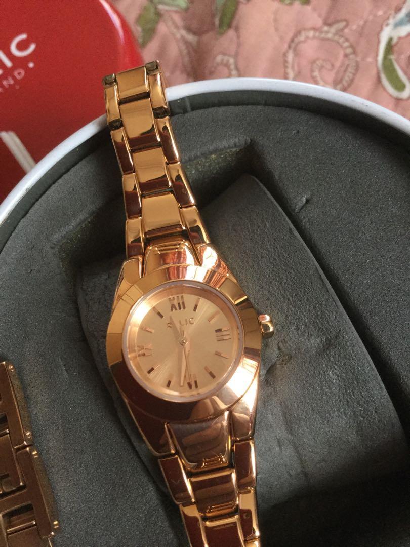 Rose gold Relic by fossil Payton Micro watch, Women's Fashion, Watches ...