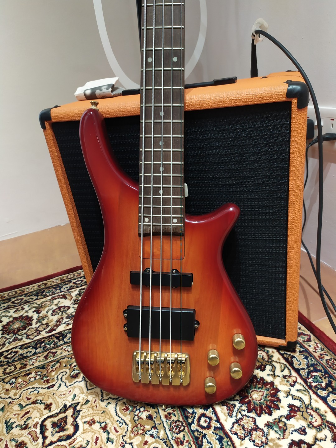 Shine Bass 5 String, Hobbies & Toys, Music & Media, Musical Instruments ...