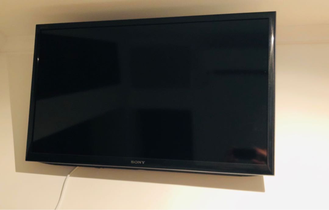 Sony Bravia 40 inch smart led tv with remote , 家庭電器, 電視 & 其他娛樂, 電視 ...