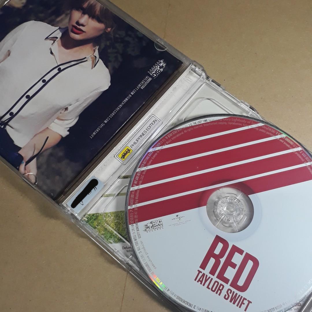 Taylor Swift Red Deluxe Edition, Hobbies & Toys, Music & Media, Music ...