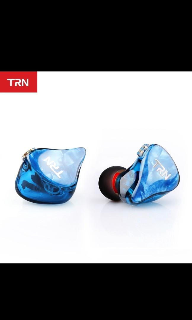 Trn IM2 with mic brand new sealed with free earphone pouch (color blue ...