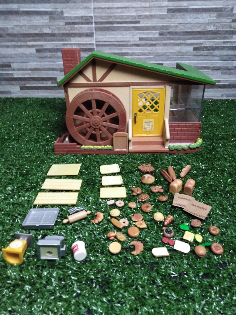 WATERMILL BAKERY WITH ACCESSORIES (AS IS), Hobbies & Toys, Toys & Games ...