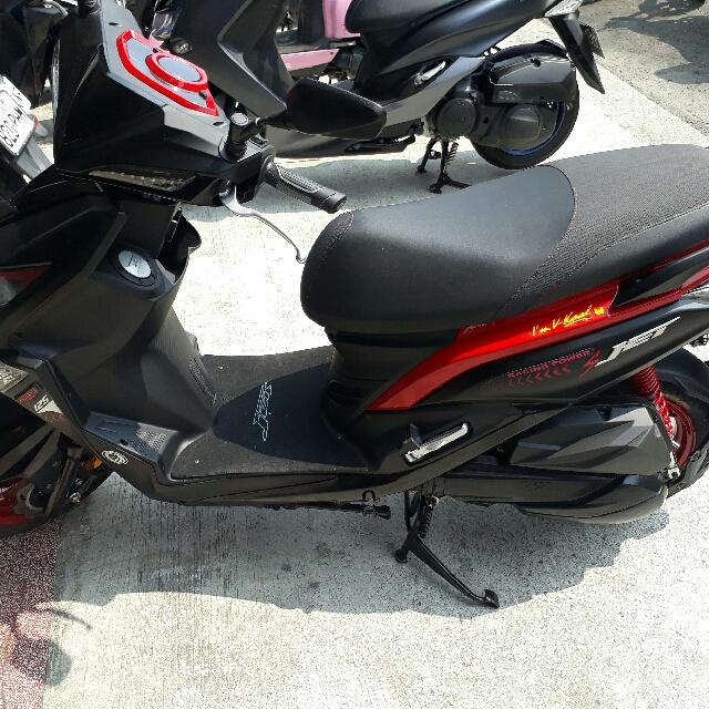 2019 SYM JET S 125 ABS 雙碟版 消光黑紅, 機車, 二手機車在旋轉拍賣