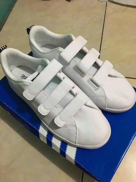 Adidas Velcro Neo Advantage, Fesyen Wanita, Sepatu di Carousell