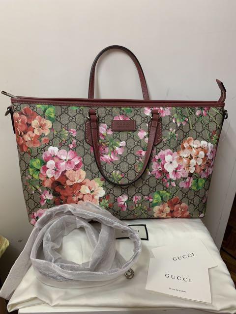 Gucci Bloom Bag, Luxury, Bags & Wallets on Carousell