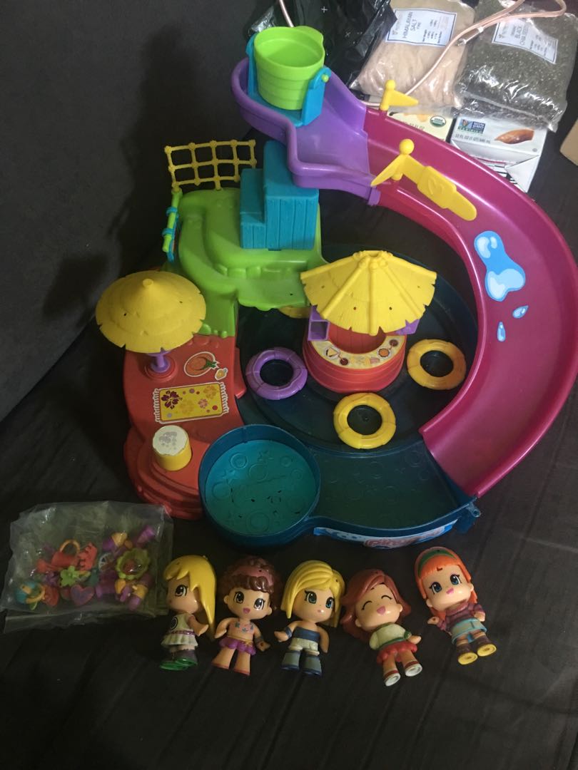 Preloved Pinypon Aquapark with 5 pinypon characters, Hobbies & Toys ...