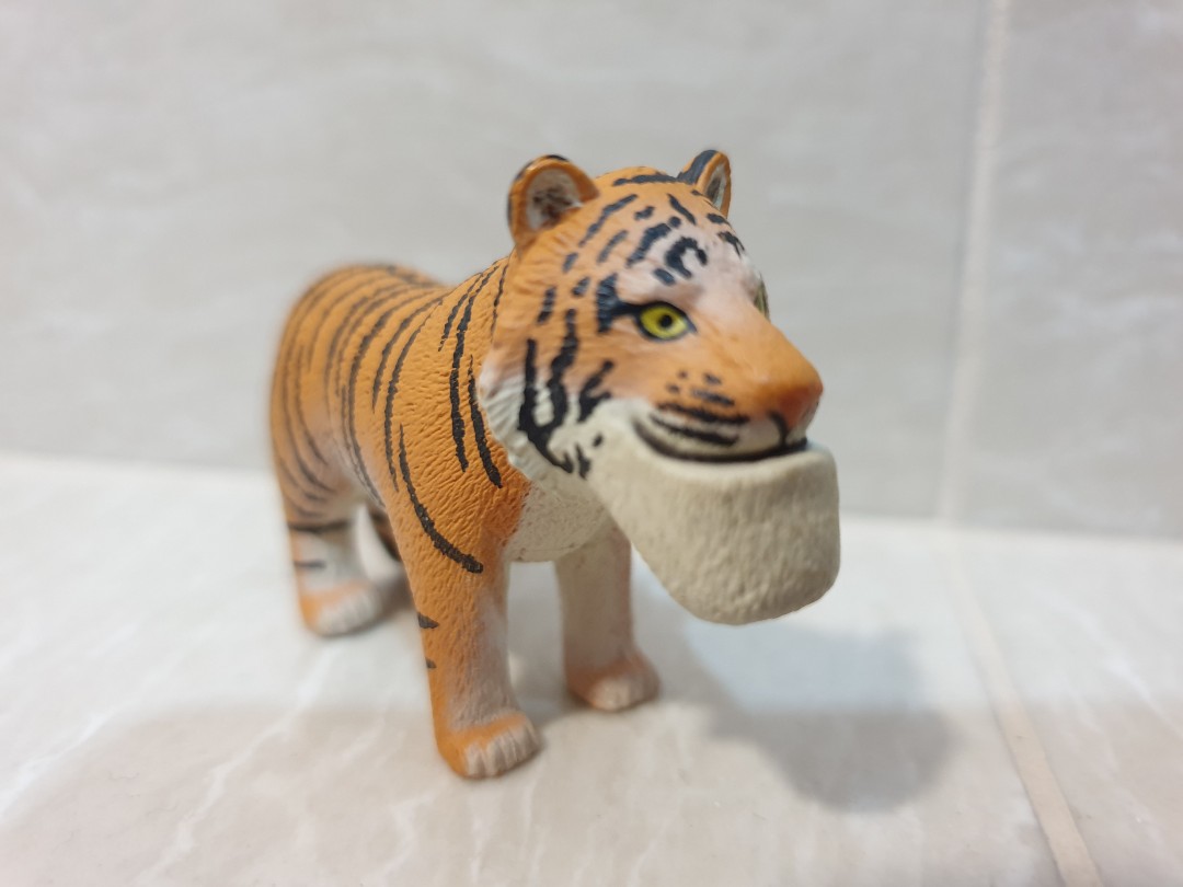 Shakurel Planet: Tiger, Hobbies & Toys, Toys & Games on Carousell