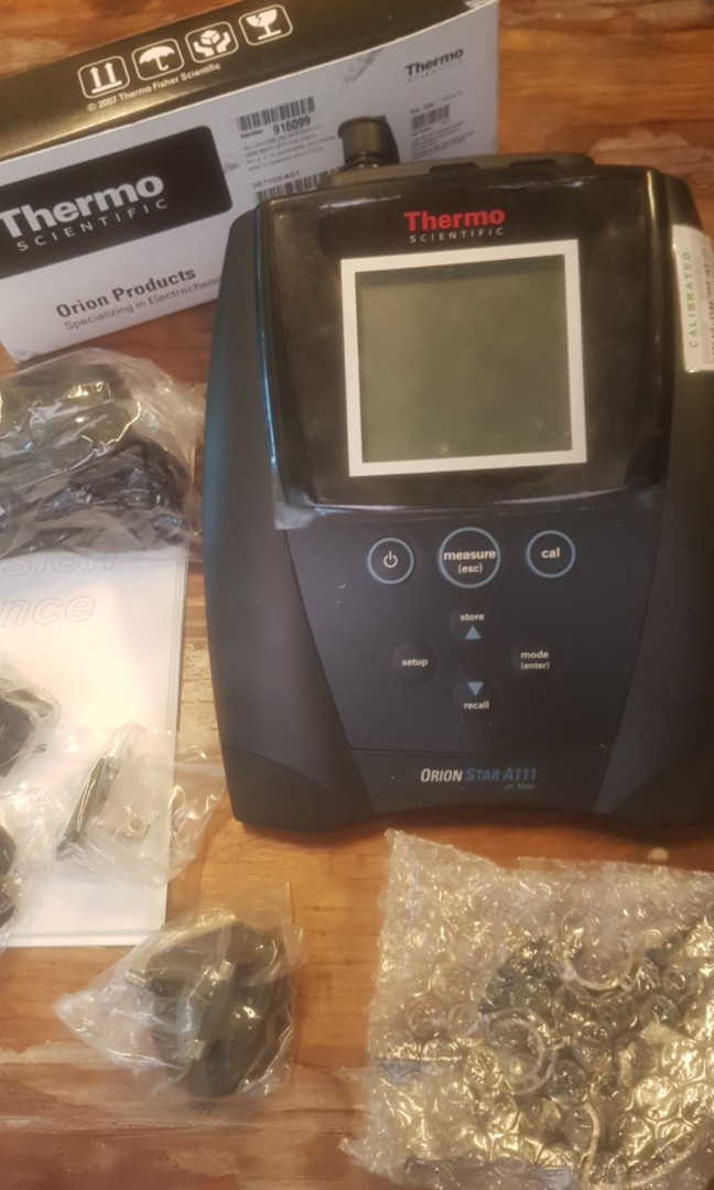 Thermo Scientific PH Meter, Health & Nutrition, Thermometers on Carousell