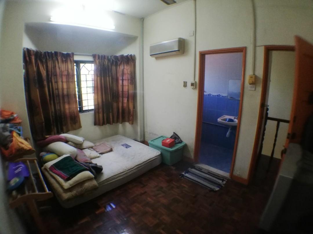 Usj 13 double storey terrace FREEHOLD, Property, For Sale on Carousell