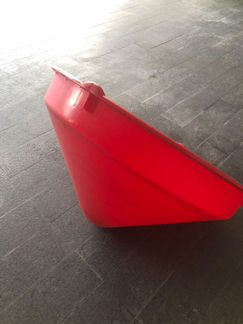 Gonge Spinning Cone / Top, Babies & Kids, Bathing & Changing, Baby ...