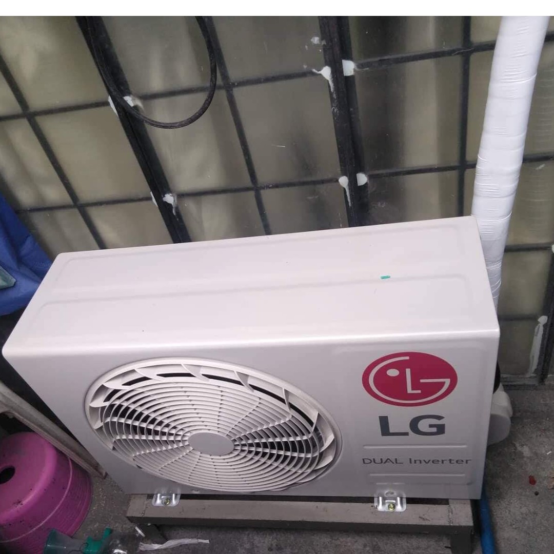 LG Split type aircon inverter, TV & Home Appliances, Air Conditioning ...