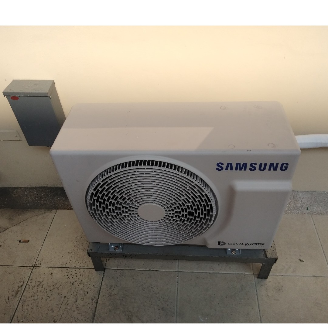 Samsung Split type aircon inverter, TV & Home Appliances, Air ...