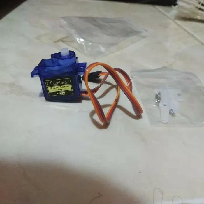 Servo SG90 Arduino, Elektronik, Lainnya di Carousell