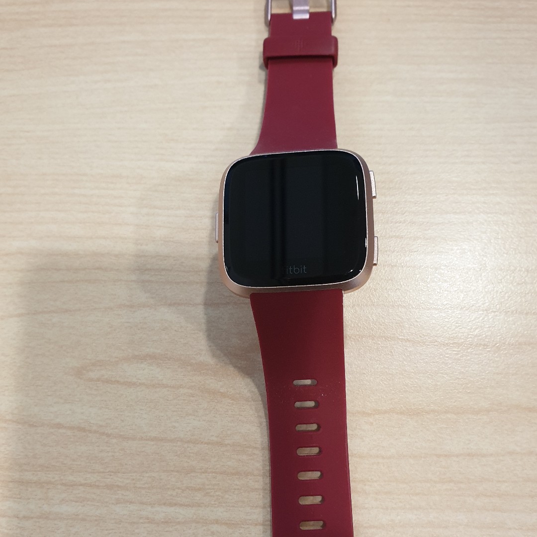 Fitbit Versa Rose Gold body with red strap, Mobile Phones & Gadgets ...