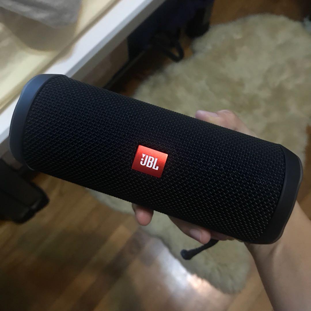 JPL Flip 4 Portable Bluetooth Speaker (New), Audio, Soundbars, Speakers ...