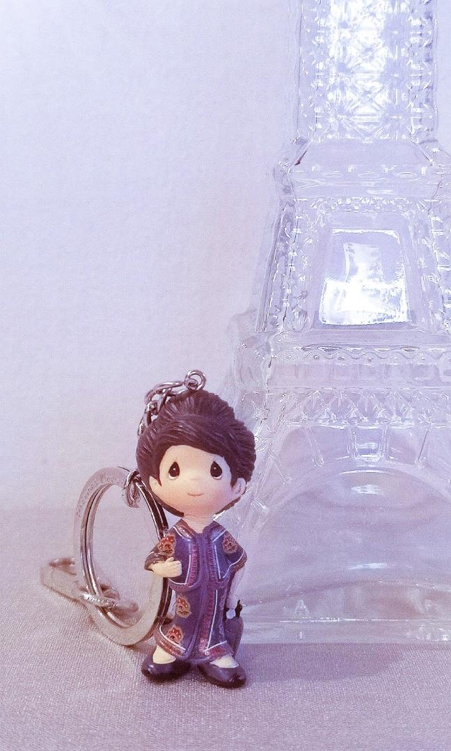 Limited edition Singapore Airlines SQ Stewardess Precious Moments ...