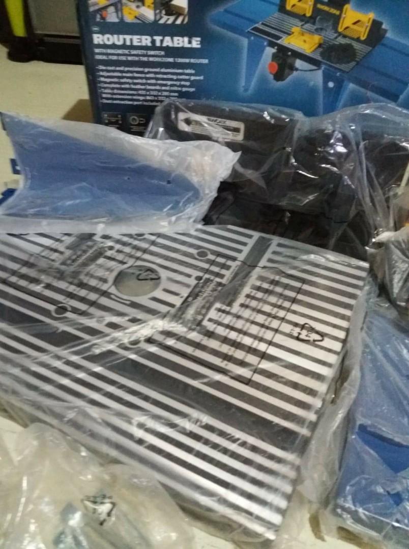 Workzone plunge router table, Furniture & Home Living, Home Improvement ...