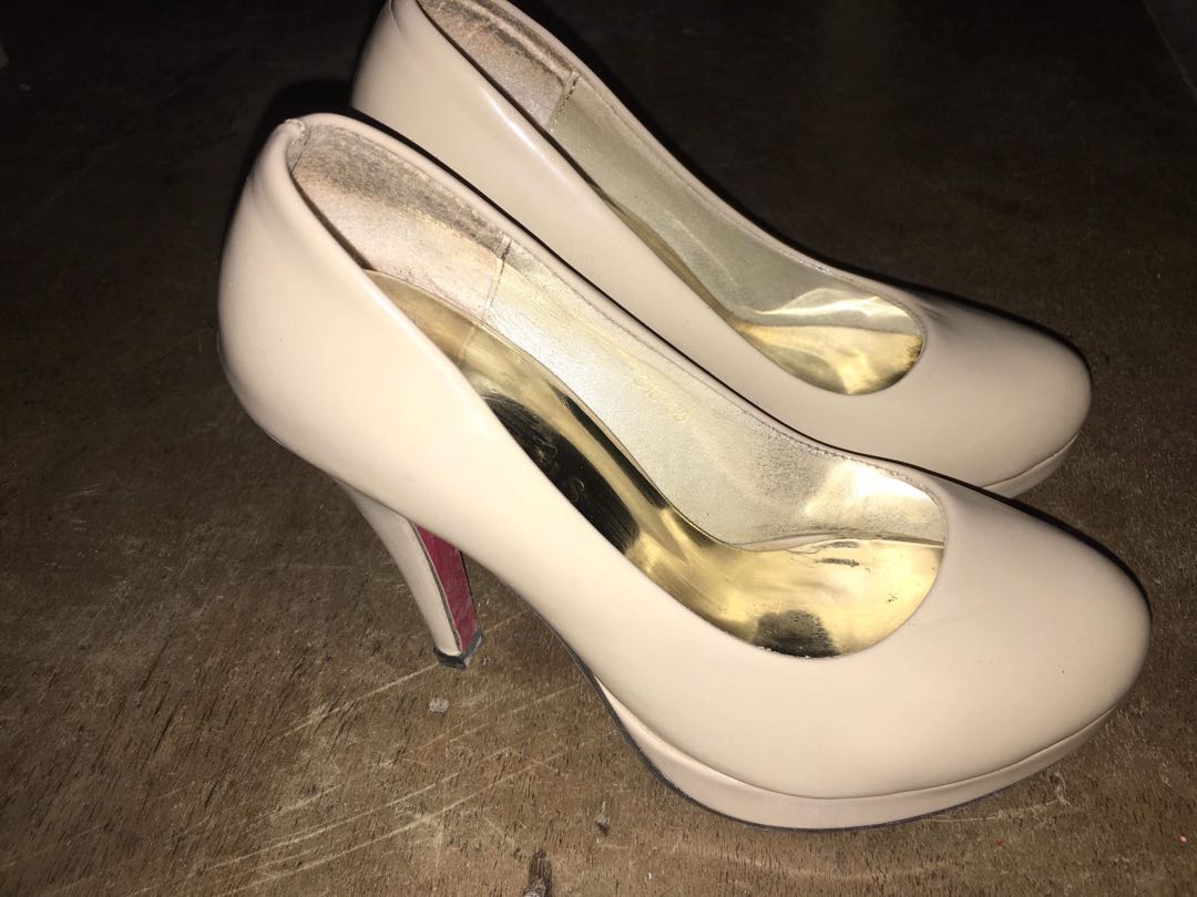 Beige High Heels, Women's Fashion, Footwear, Heels on Carousell
