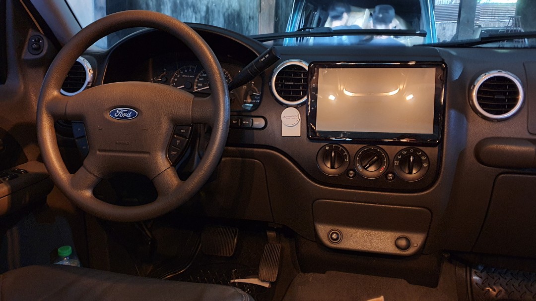 Expedition FORD Android 10.5'' touch screen LCD 1Yr wrnty GPS waze ...