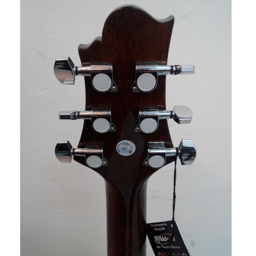 Greg Bennett Acoustic Guitar GD60, Hobbies & Toys, Music & Media ...