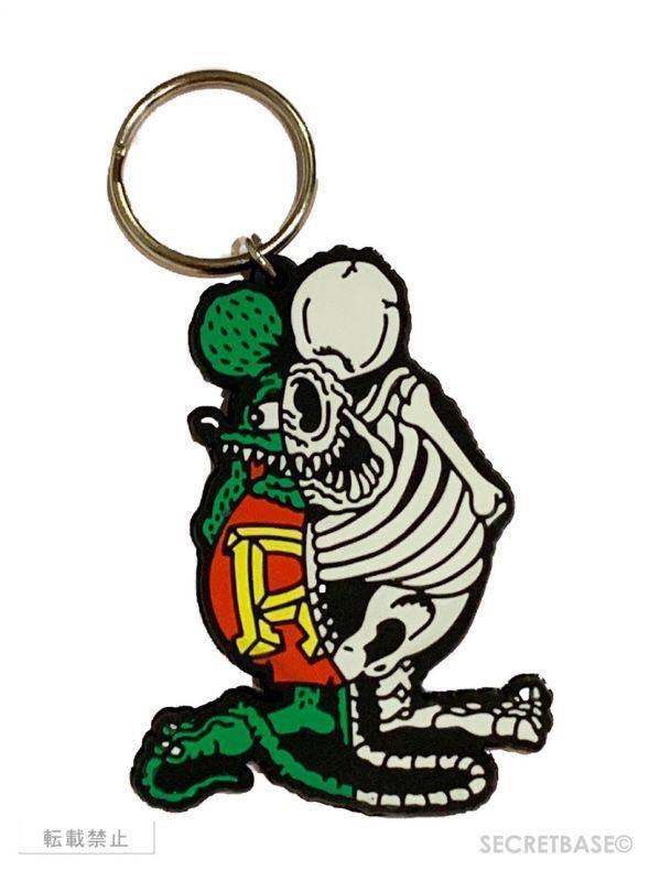 Ratfink x SecretBase X-Ray Keychain, Auto Accessories on Carousell