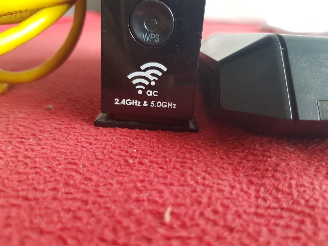 Singtel Router aztech, Computers & Tech, Parts & Accessories ...