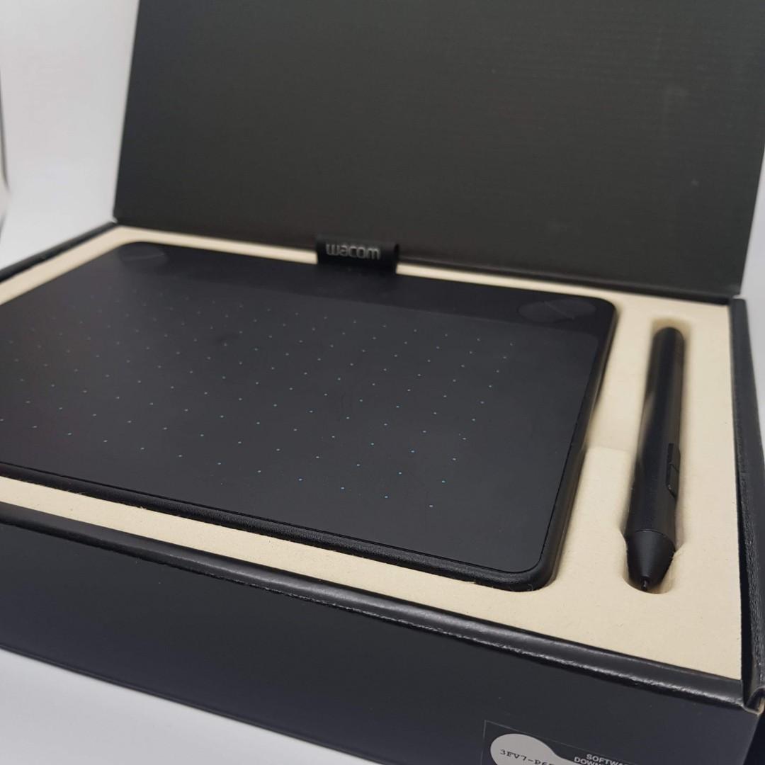 Wacom Intuos Draw, Mobile Phones & Gadgets, E-Readers on Carousell