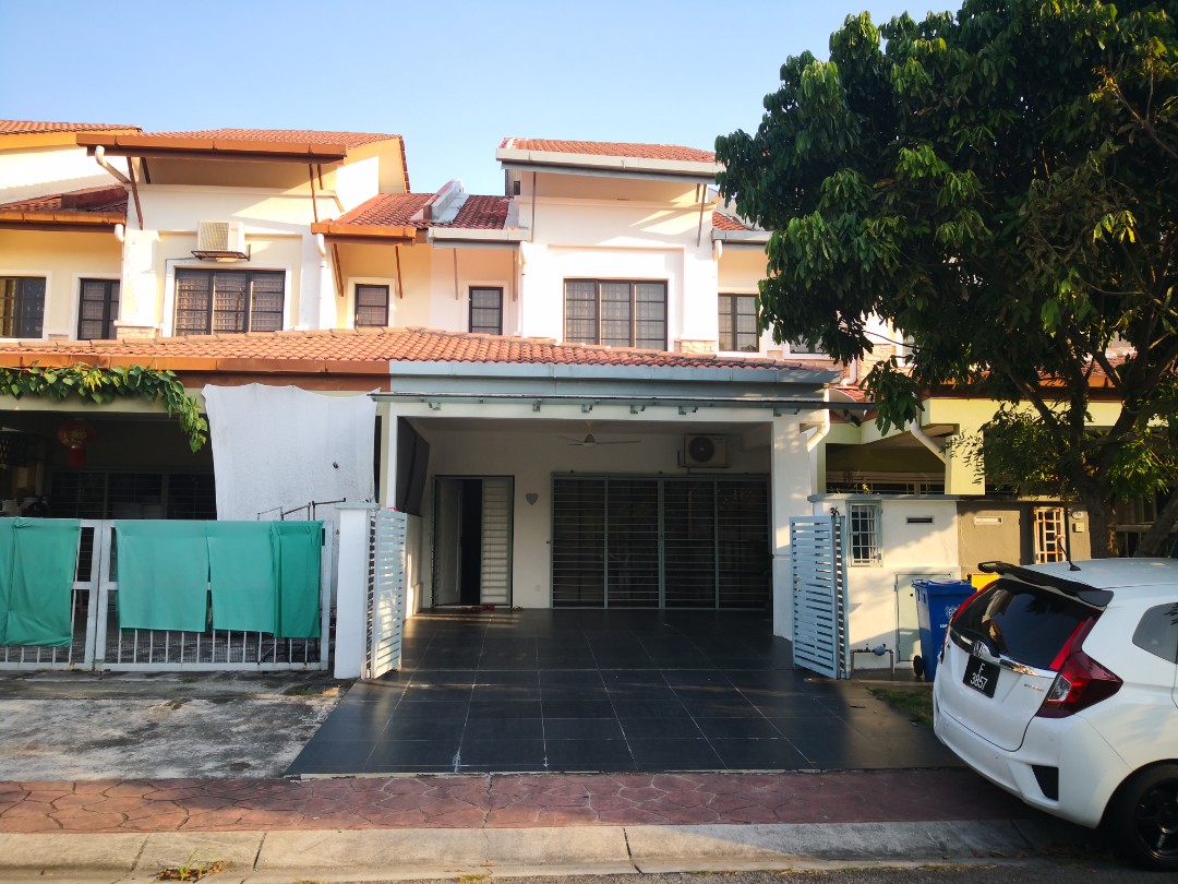 Double Storey fully renovated Bandar Nusa Rhu Seksyen U10 Shah Alam ...