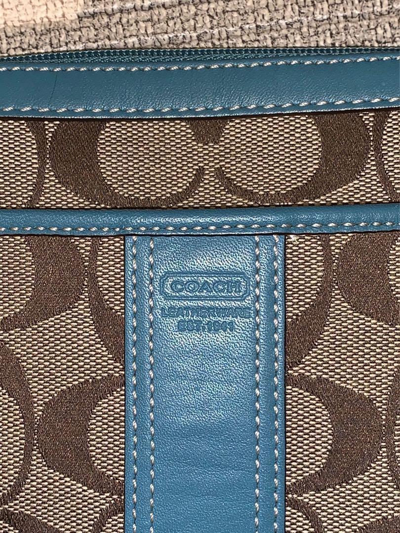 EUC Authentic COACH Signature Sling Bag, Women's Fashion, Bags ...