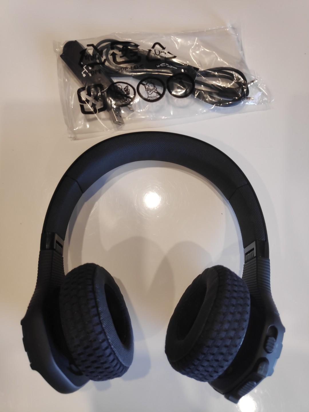 JBL UA Sport Wireless Train - Project Rock Edition, TV & Home ...