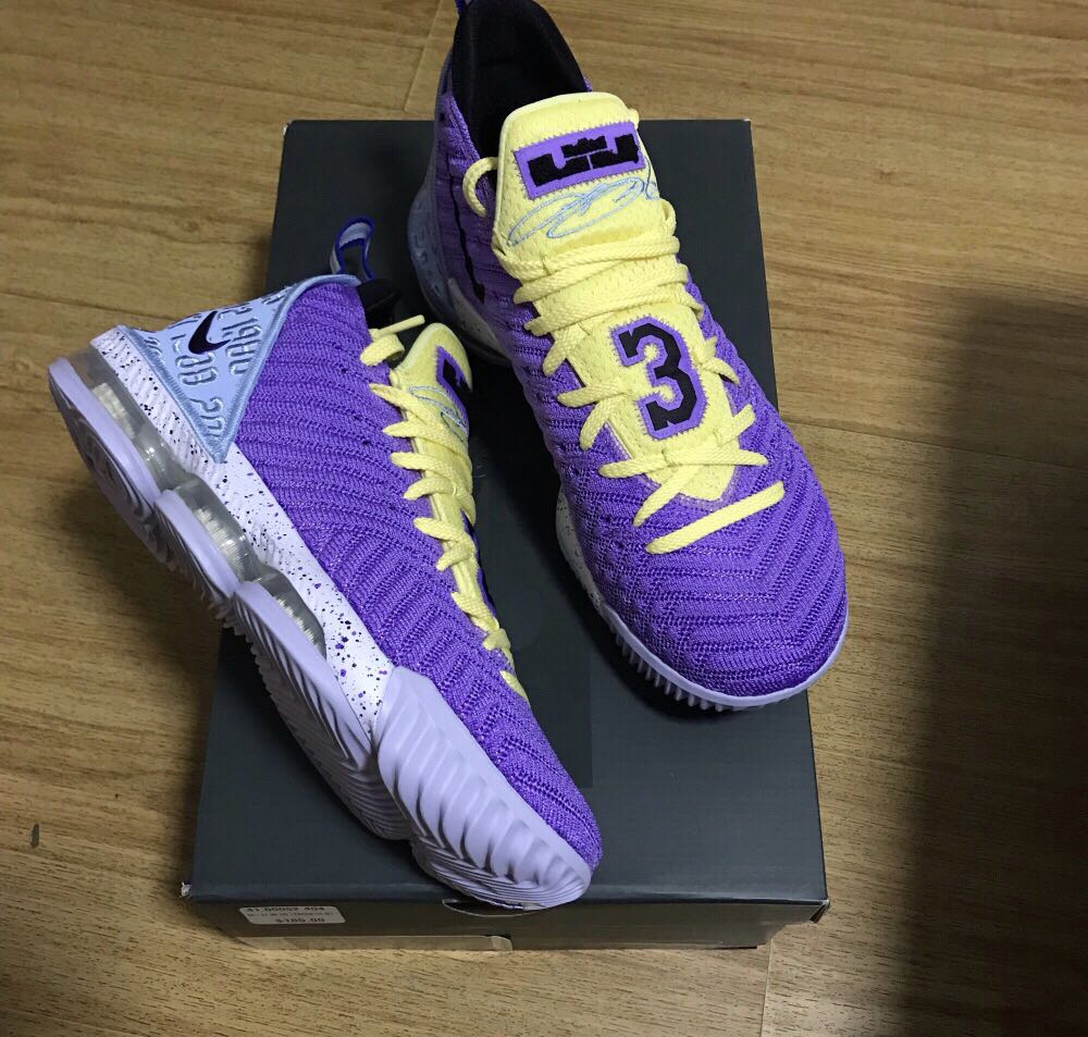 Lebron 16 US10 $399, Women's Fashion, Footwear, Sneakers on Carousell