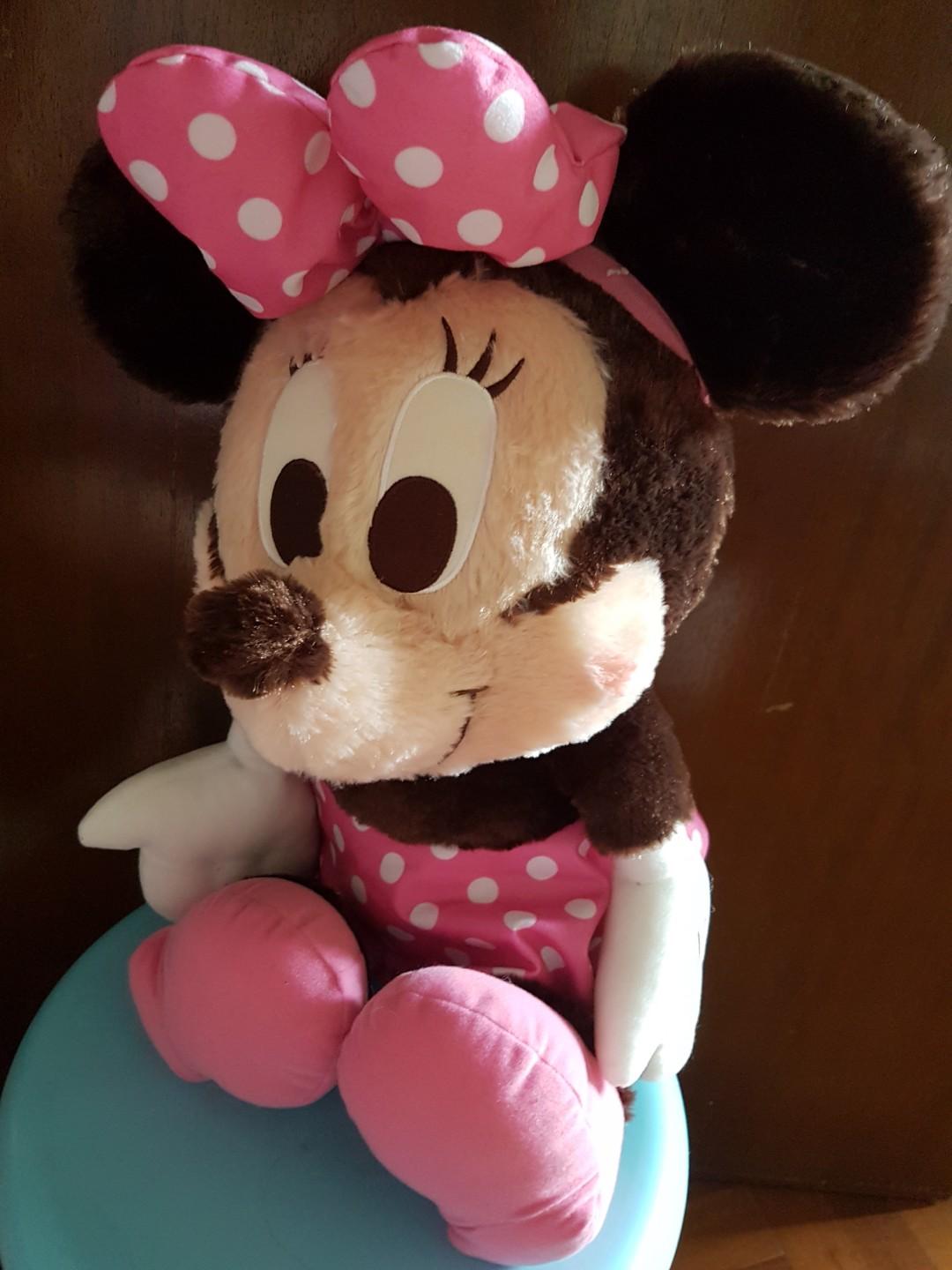 Minnie Mouse Soft Toy, Hobbies & Toys, Toys & Games on Carousell