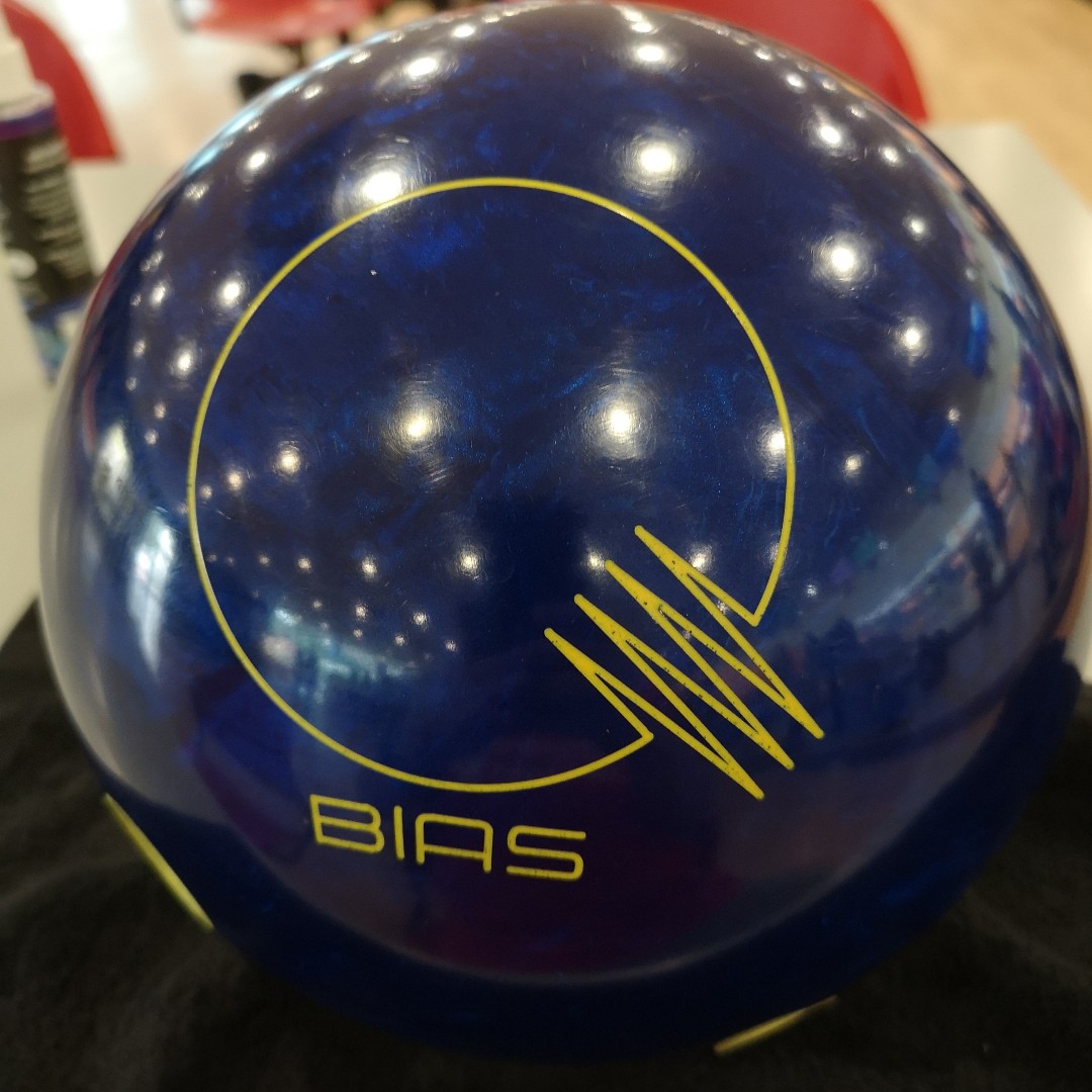 Quantum Bias Pearl Bowling Ball, Sports, Sports & Games Equipment on ...