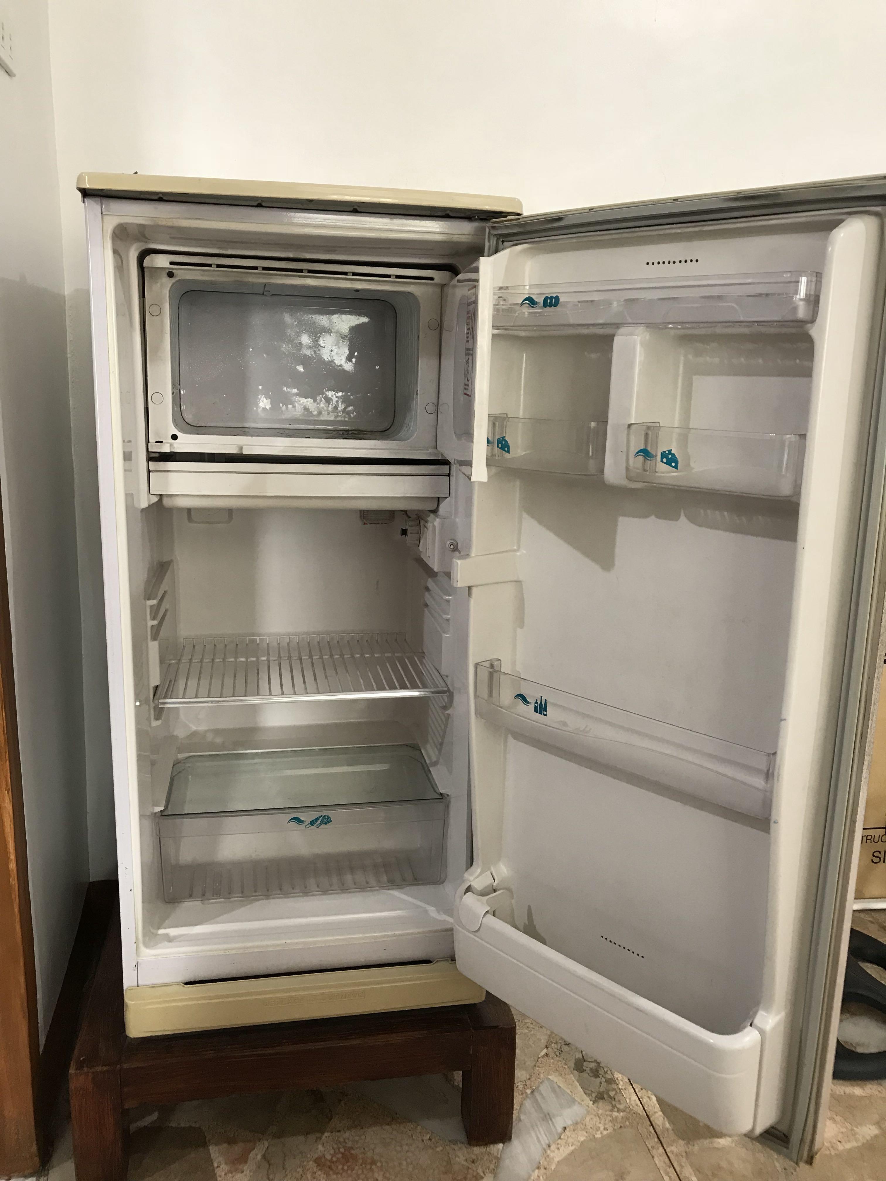 Sanyo Refrigerator (one door), TV & Home Appliances, Kitchen Appliances ...