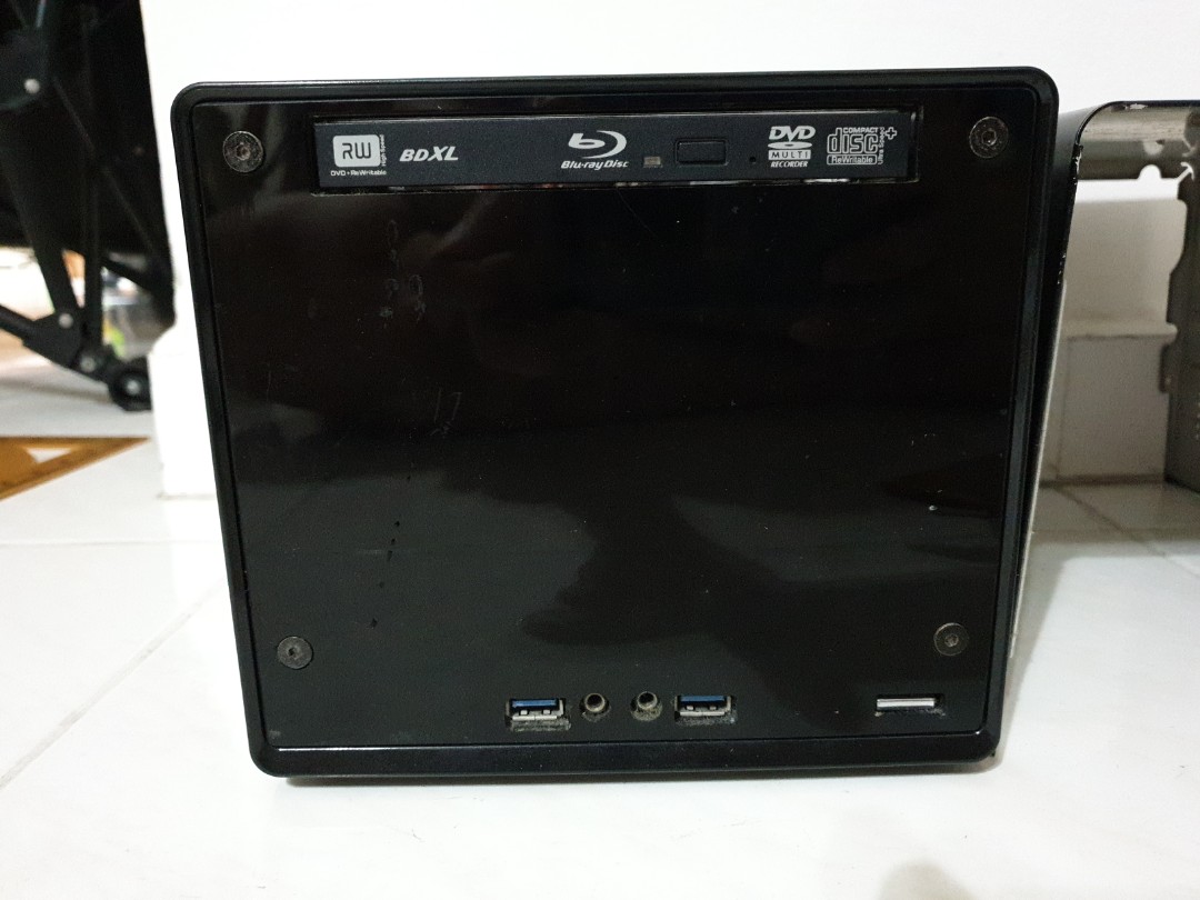 Shuttle XPC cube K45 mini itx casing, Computers & Tech, Parts ...