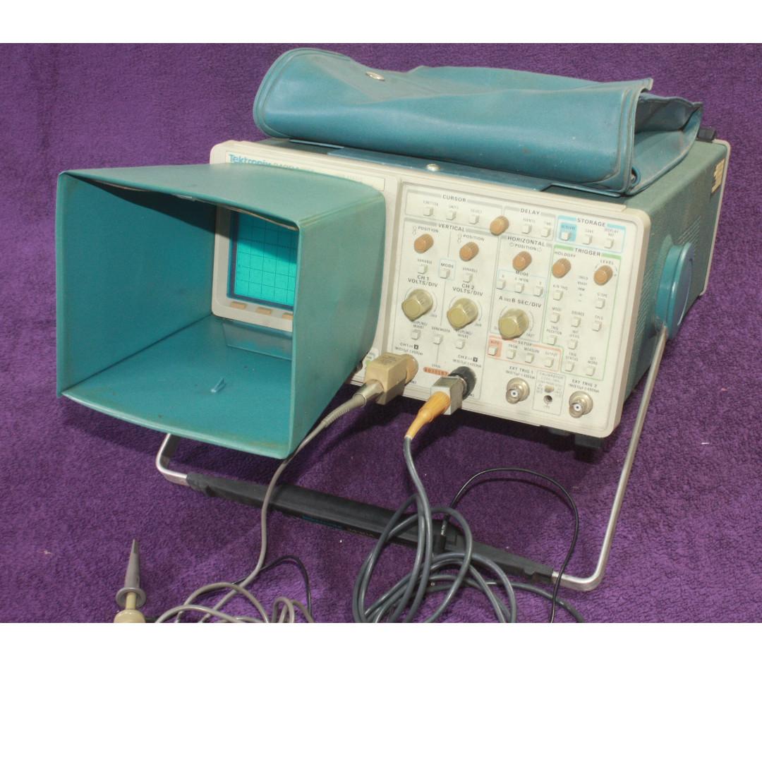 Tektronix-2430A 150Mhz Oscilloscope + Wavetek-145 20Mhz Function Gen ...