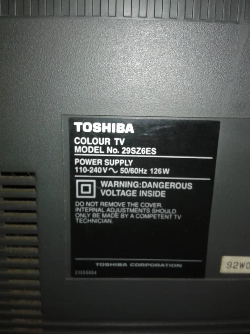 Toshiba bomba 29 inch box tv, TV & Home Appliances, TV & Entertainment ...