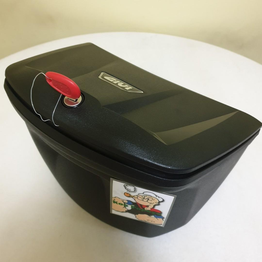 Givi Box, Givi Center Box G12N 12 LITRES new model With Key Lock Type ...