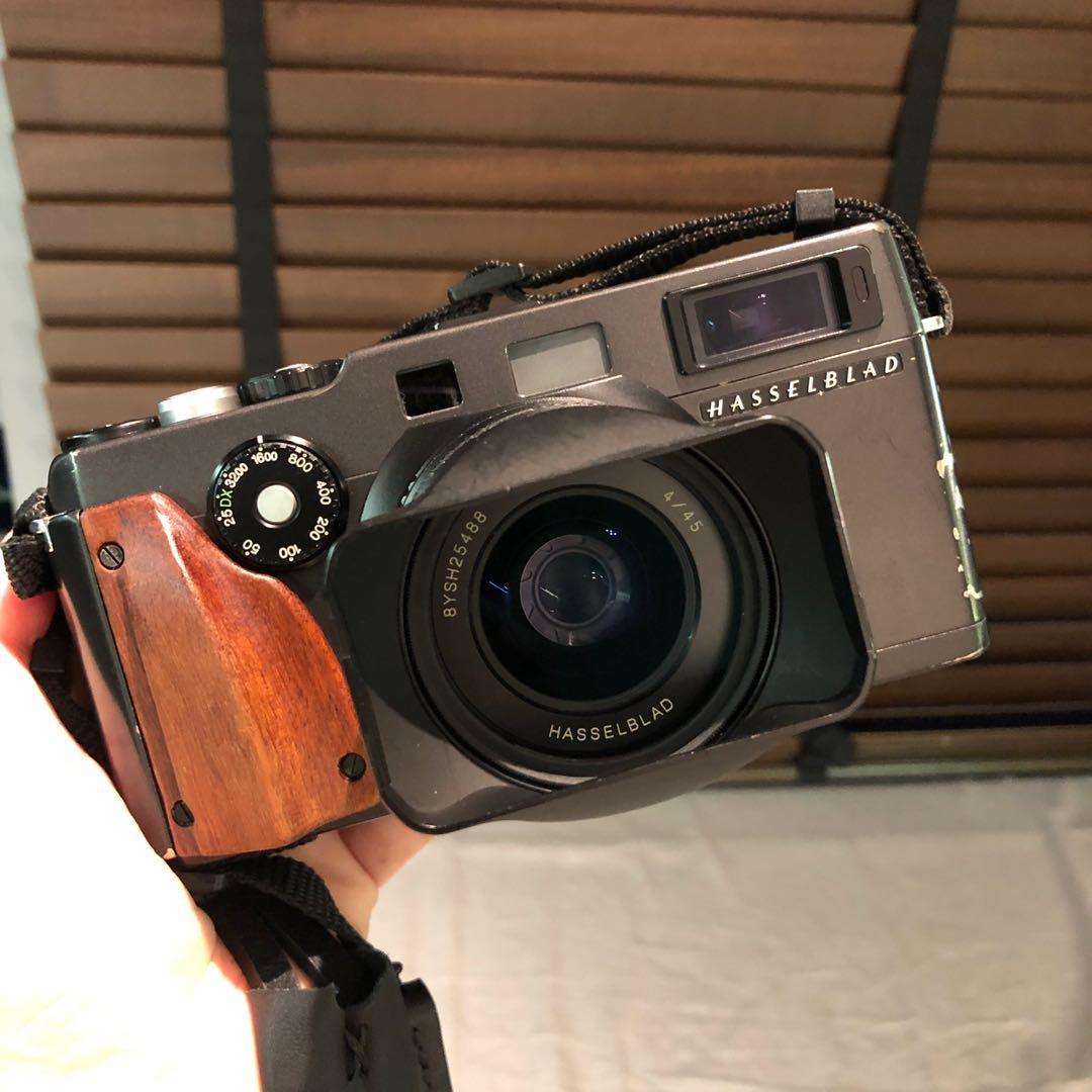 Hasselblad XPAN + 45mm, Photography, Cameras on Carousell