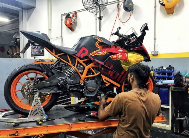 KTM Duke200/ RC200 ECU Flash, Motorcycles, Motorcycle Accessories on ...