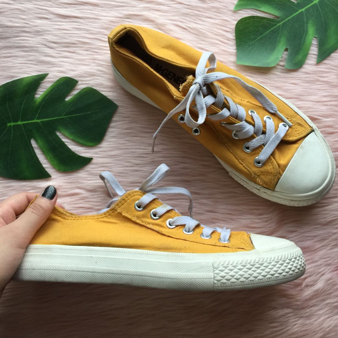 Mustard Sneakers, Women's Fashion, Footwear, Sneakers on Carousell